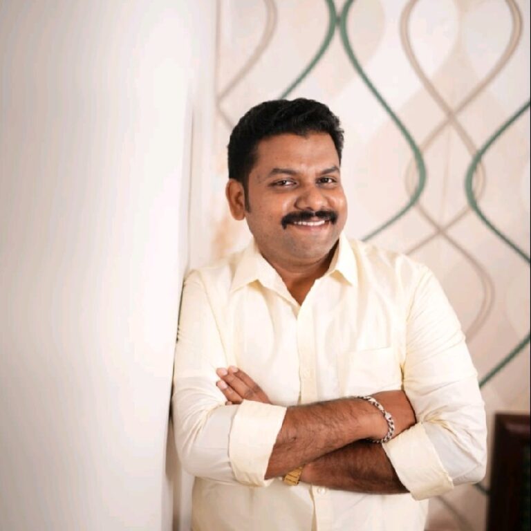 Employee Referrals: Definition, Benefits, Best Practices, Examples, Tips